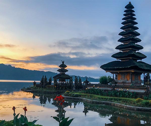 Water-temple-bali | Inhar Lozano